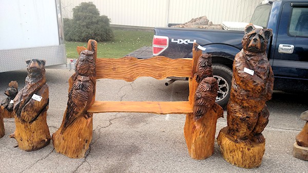 Wood-n-Creations Chainsaw Carving