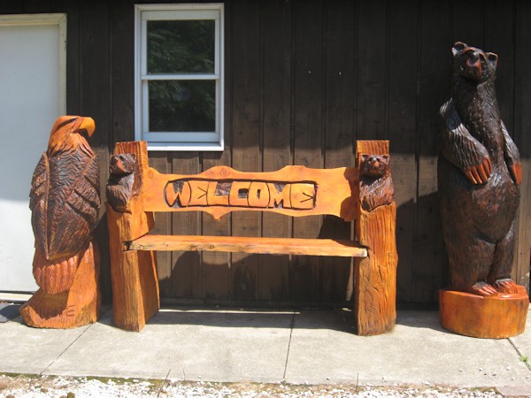 Wood-n-Creations Chainsaw Carving